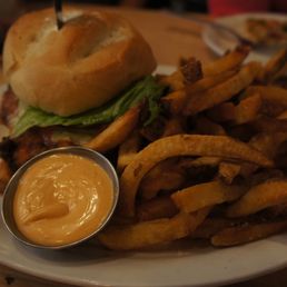 MEET - Updated September 2025 - 721 Photos & 540 Reviews - 12 Water ...