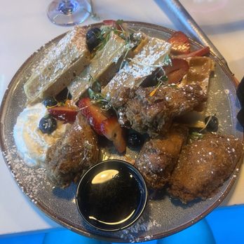 VICTORY RESTAURANT & LOUNGE - Updated July 2024 - 644 Photos & 370 ...