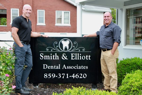 SMITH & ELLIOTT DENTAL ASSOCIATES - Updated December 2025 - 10 Photos ...