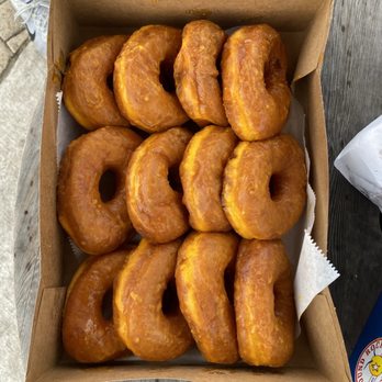 ROUND ROCK DONUTS - Updated July 2024 - 2376 Photos & 3267 Reviews ...