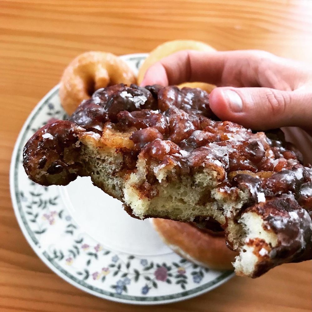 MASTER HOMEMADE DONUTS - Updated July 2024 - 39 Photos & 44 Reviews ...