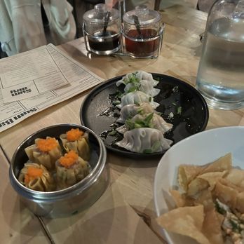 SUM BAR - Updated July 2024 - 130 Photos & 50 Reviews - 307 E ...