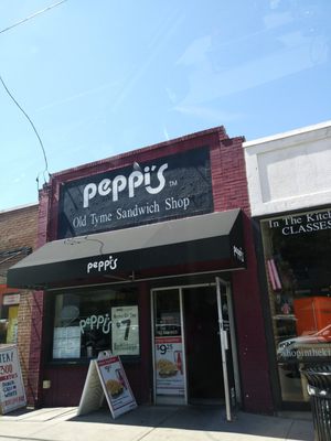 PEPPI’S - 71 Photos & 114 Reviews - Burgers - 1721 Penn Ave, Pittsburgh ...