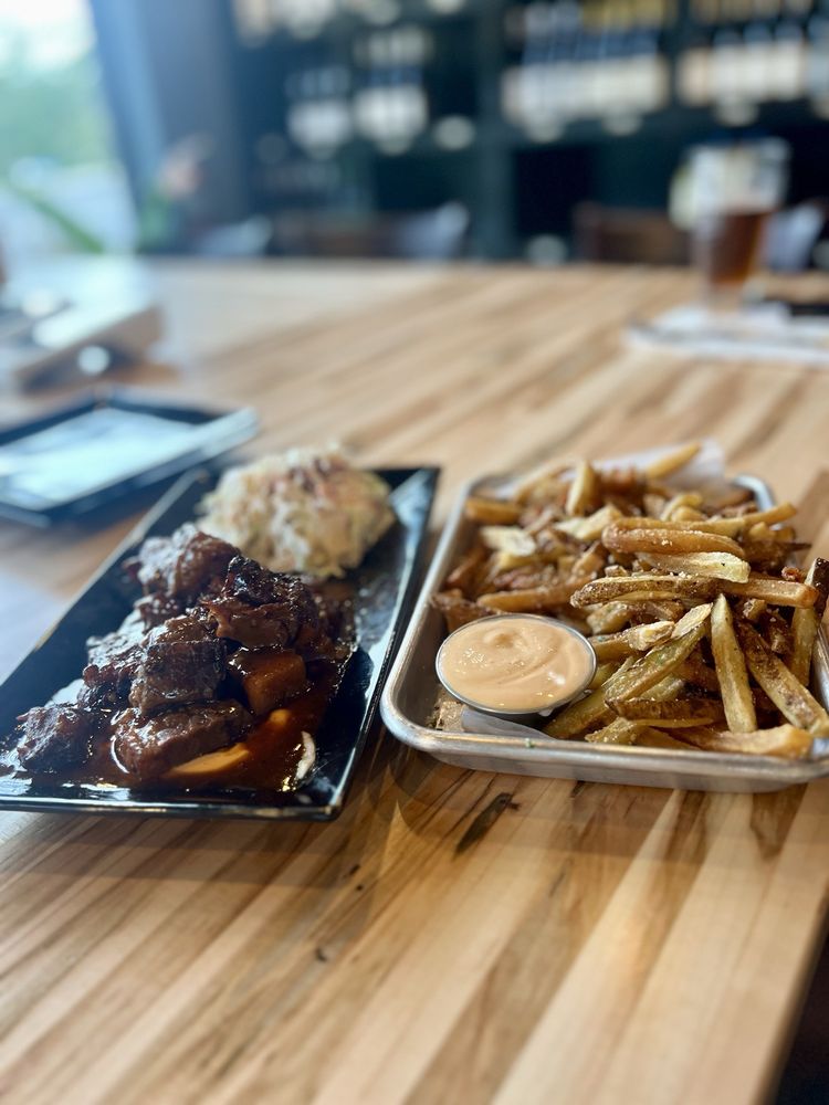 NEW YORK BUTCHER SHOPPE & WINE BAR - Updated December 2025 - 30 Photos ...