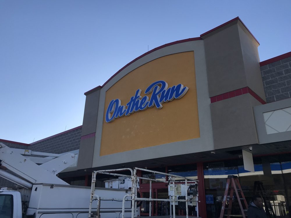 U GAS - Updated August 2025 - 10 Photos & 18 Reviews - 3225 Hampton Ave ...