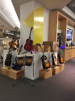 UBC BOOKSTORE - Updated June 2026 - 23 Photos & 30 Reviews - 6200 ...