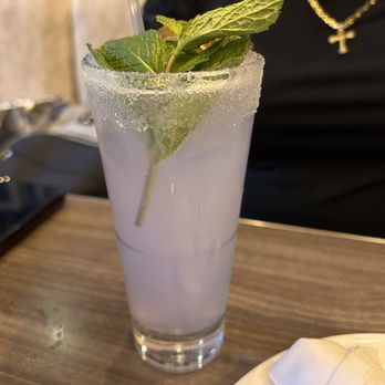 VERSA - Updated September 2025 - 449 Photos & 314 Reviews - 218 W 35th ...