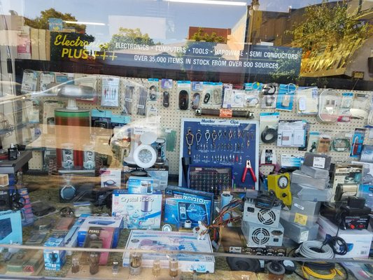 ELECTRONICS PLUS - Updated May 2026 - 20 Photos & 57 Reviews - 823 4th ...
