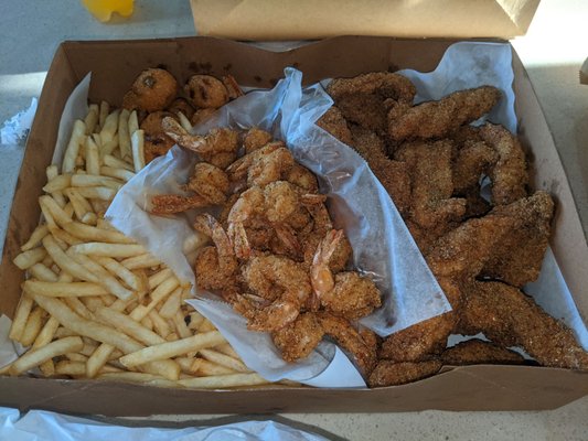 FAMILY FISH MARKET - 60 Photos & 61 Reviews - 1357 Kendall Dr, San ...