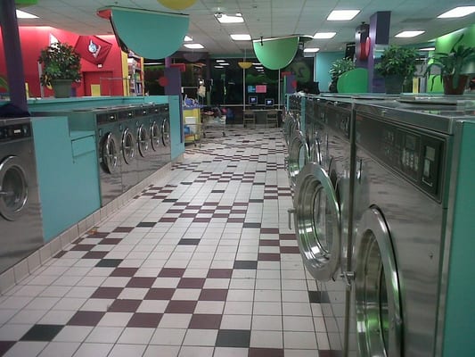 BUBBLELAND - Updated December 2025 - 32 Photos & 67 Reviews - 2249 N Milwaukee Ave, Chicago ...