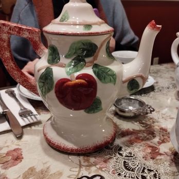 MISS MOLLY’S TEA ROOM & GIFT SHOP - Updated July 2024 - 107 Photos & 89 ...