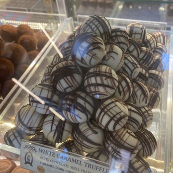 MIGNON CHOCOLATE - Updated March 2025 - 166 Photos & 158 Reviews - 6 E ...