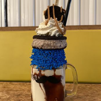 REGRUB BURGER BAR - Updated January 2026 - 208 Photos & 189 Reviews ...