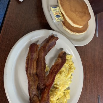 BRANDI’S COUNTRY KITCHEN - Updated January 2025 - 24 Photos & 48 ...