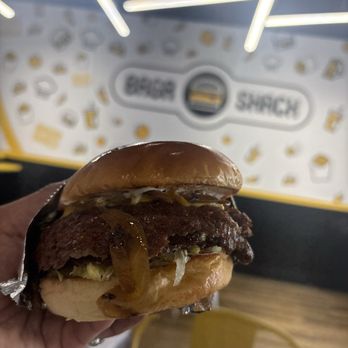 BRGR SHACK - Updated December 2024 - 71 Photos & 59 Reviews - 2335 E ...