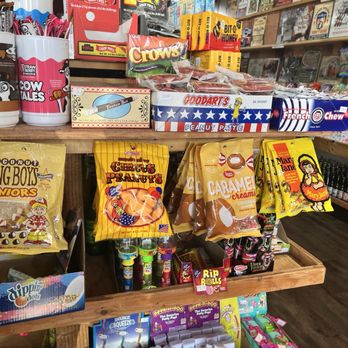 ROCKET FIZZ - Updated October 2025 - 35 Photos & 37 Reviews - 5166 N ...