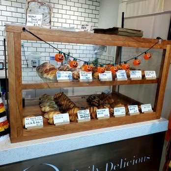 DAILY DELICIOUS BAKERY - Updated December 2025 - 91 Photos & 31 Reviews ...