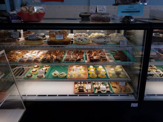 WOODMOOR PASTRY SHOP - 167 Photos & 175 Reviews - Bakeries - 10127 ...