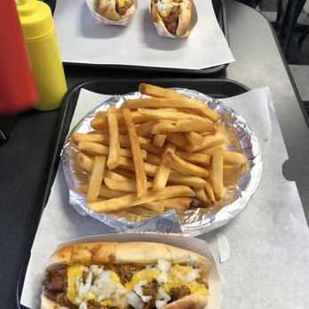 ANDREW’S ATOMIC DOGS - Updated December 2024 - 33 Photos & 42 Reviews ...