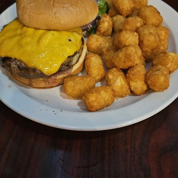 HAMILTON’S BAR & GRILL - Updated December 2025 - 132 Photos & 325 ...