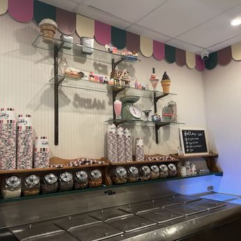 EGGER’S ICE CREAM PARLOR - Updated January 2026 - 174 Photos & 231 ...