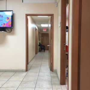 RIDGECREST REGIONAL HOSPITAL - Updated January 2026 - 23 Photos & 64 ...