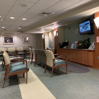 UPMC PASSAVANT - CRANBERRY - Updated October 2025 - 26 Reviews - 1 St ...