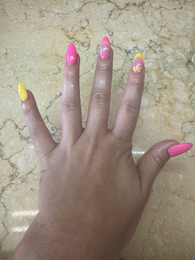 TOMMY NAILS4U - Updated January 2026 - 1144 W Main St, Lewisville ...