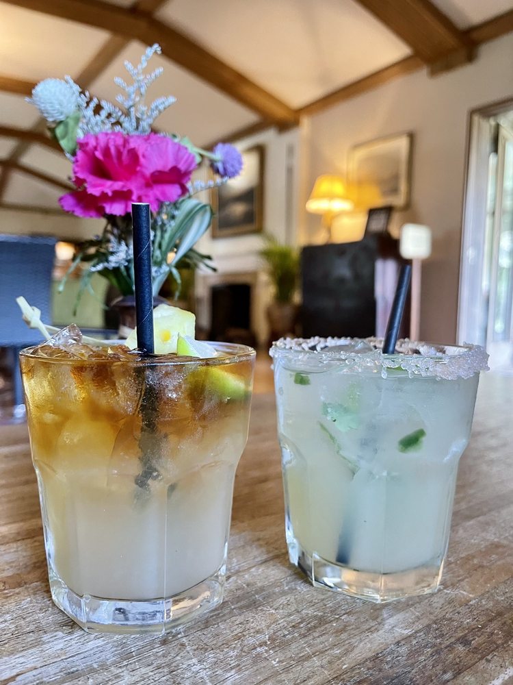 MAHIKO LOUNGE - Updated November 2025 - 40 Reviews & 69 Photos - 3-2087 ...