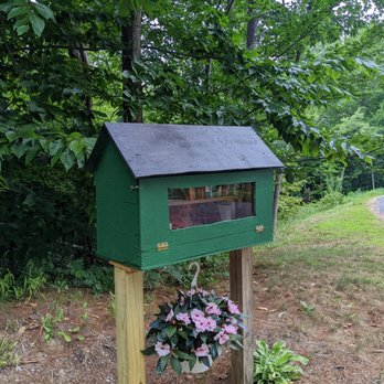COMMUNITY BOOK BOX - Updated October 2024 - 21 Covered Bridge Rd ...