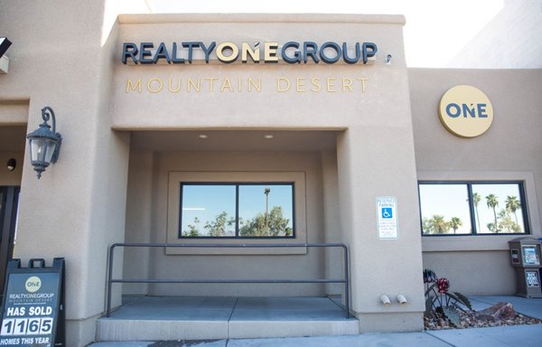 REALTY ONE GROUP MOUNTAIN DESERT - LAKE HAVASU CITY - Updated October ...