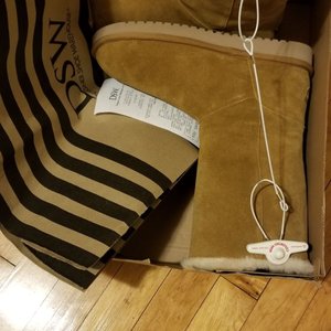 VANDERLOOP SHOES GREEN BAY - 1593 Western Ave, Green Bay, WI - Yelp