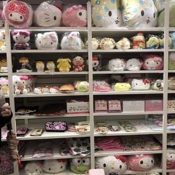 ELIZABETH CENTER GIFT SHOPS - Updated December 2025 - 196 Photos & 103 ...