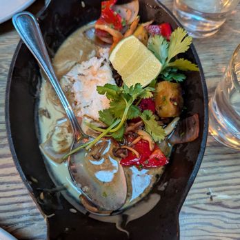 LECHON - Updated April 2025 - 5077 Photos & 2066 Reviews - 113 SW Naito ...