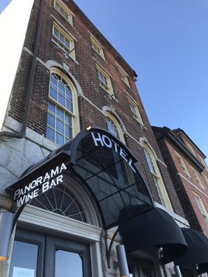 PENN’S VIEW HOTEL - 100 Photos & 115 Reviews - 14 N Front St ...