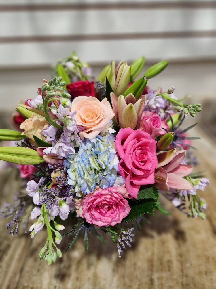 NORTH TEXAS FLOWERS - Updated November 2025 - 42 Photos - 710 E Main St ...