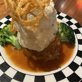 CAP CITY FINE DINER AND BAR - Updated January 2025 - 684 Photos & 836 ...