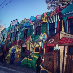 OVERTON SQUARE ENTERTAINMENT DISTRICT - 79 Photos & 22 Reviews - 2157 ...