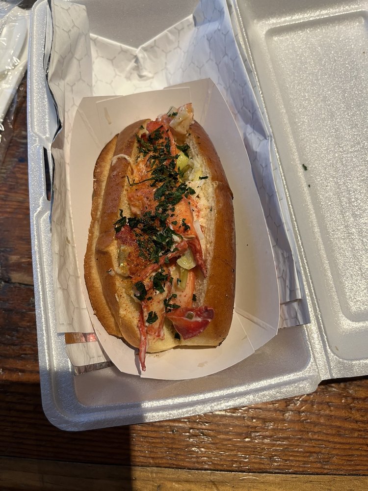 WAYNES DELICIOUS EATS - Updated October 2025 - 12 Photos - 33859 Valley ...