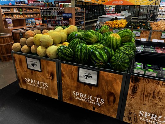 SPROUTS FARMERS MARKET - 19 Photos - 4800 S Landing Way, Tucson, Arizona - Grocery - Phone ...