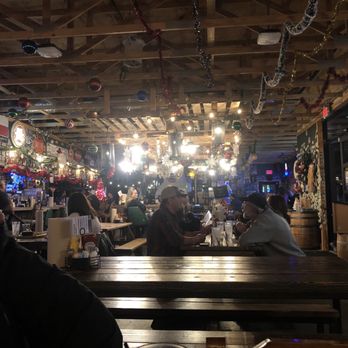 THE STIX ICEHOUSE - Updated July 2025 - 365 Photos & 496 Reviews - 301 ...