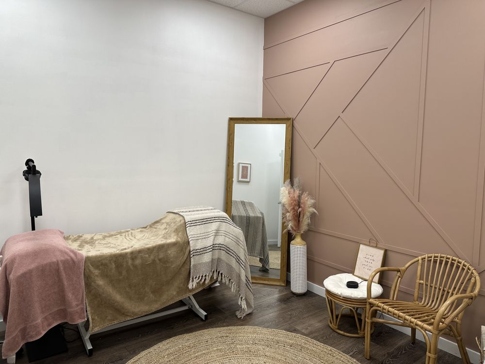 BLOOM LASH BAR - Updated October 2025 - 45 Photos - 3640 Kirkwood Hwy ...