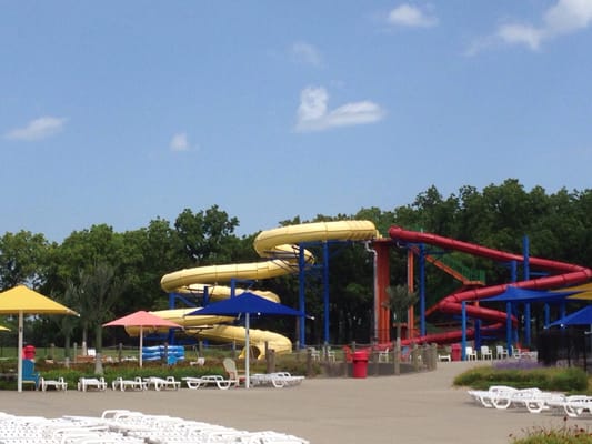 SUMMIT WAVES - Updated January 2026 - 24 Reviews - 120 SW Blue Pkwy, Lee's Summit, Missouri ...