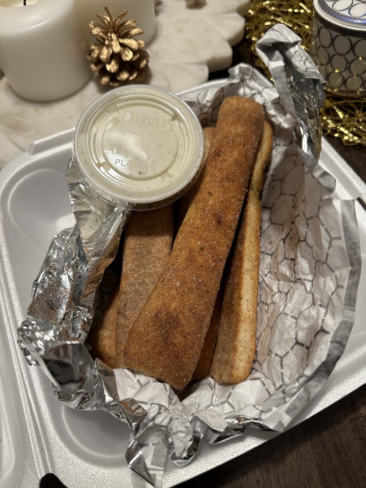 POCKETS - Updated November 2024 - 28 Photos & 79 Reviews - 1009 W ...