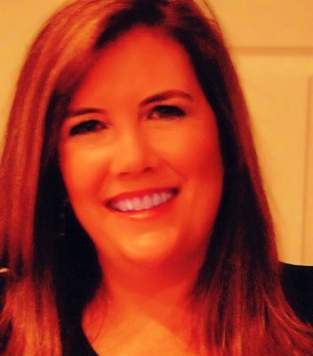 LAURA DANFORTH - WILLIAM RAVEIS REAL ESTATE - Updated May 2024 - 4 Elm ...