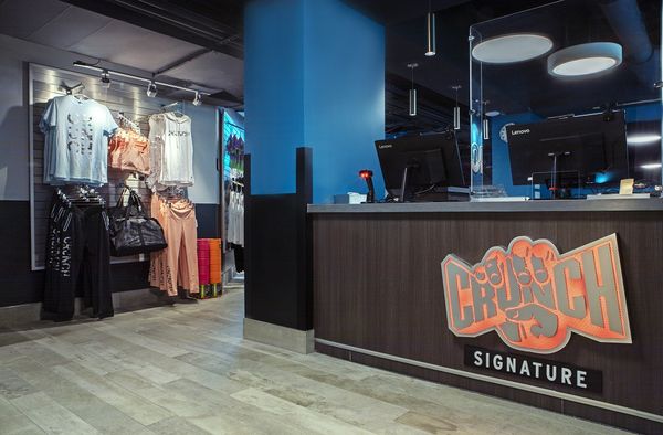 CRUNCH FITNESS - MIDTOWN EAST - Updated October 2025 - 32 Photos & 13 ...