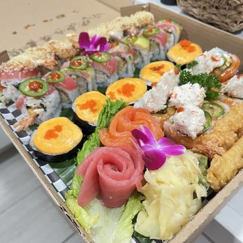 HAKO SUSHI BOX - Updated October 2025 - 23 Photos & 18 Reviews - 573 H ...