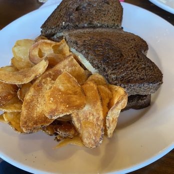 RUSTIC INN CAFE - Updated August 2024 - 234 Photos & 345 Reviews - 2773 ...