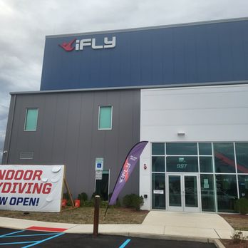 IFLY INDOOR SKYDIVING - EDISON - Updated October 2025 - 11 Photos - 997 ...