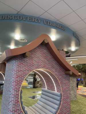 HYATTSVILLE BRANCH LIBRARY - Updated December 2025 - 28 Photos & 19 ...